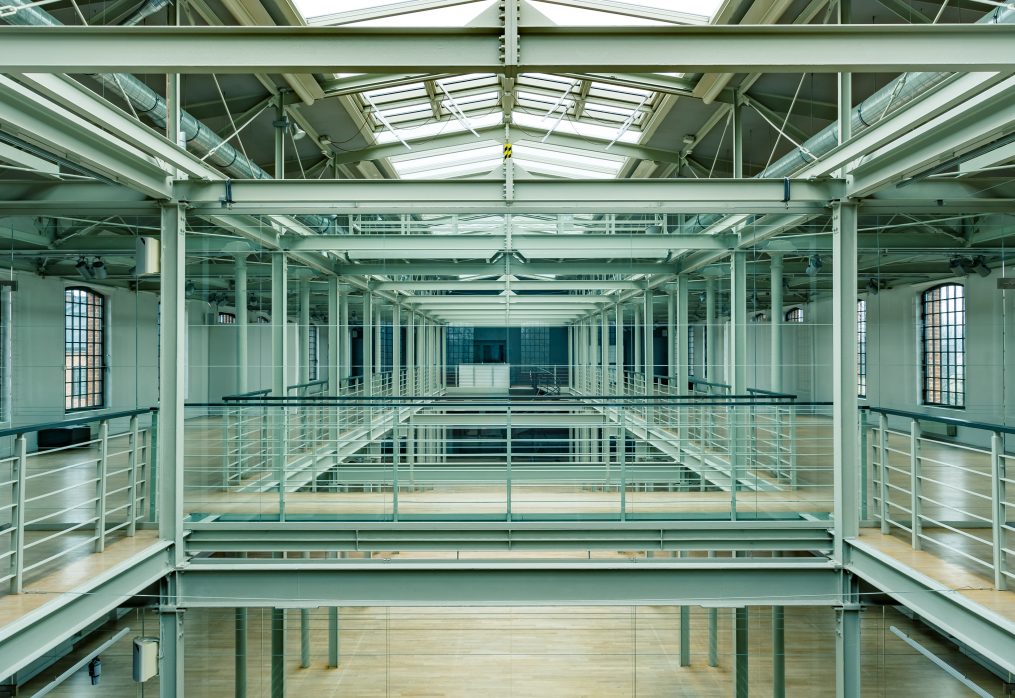 Commercial Glass - apexglassproducts